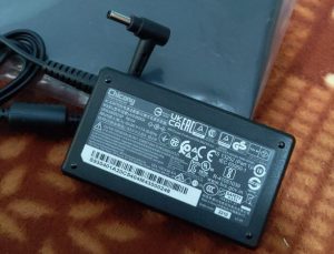 Laptop Only Works When Plugged In (Why & How to Fix it)