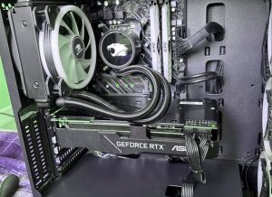 Weird Static White Square Artifacts on PC Screen?