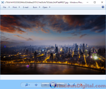 Windows 11/10 lock screen image location (where in the world)